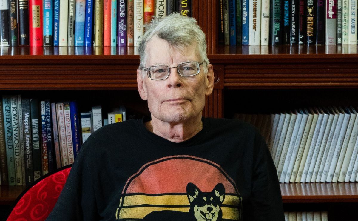 Stephen King, el autor más vetado en escuelas de EU, según informe de PEN