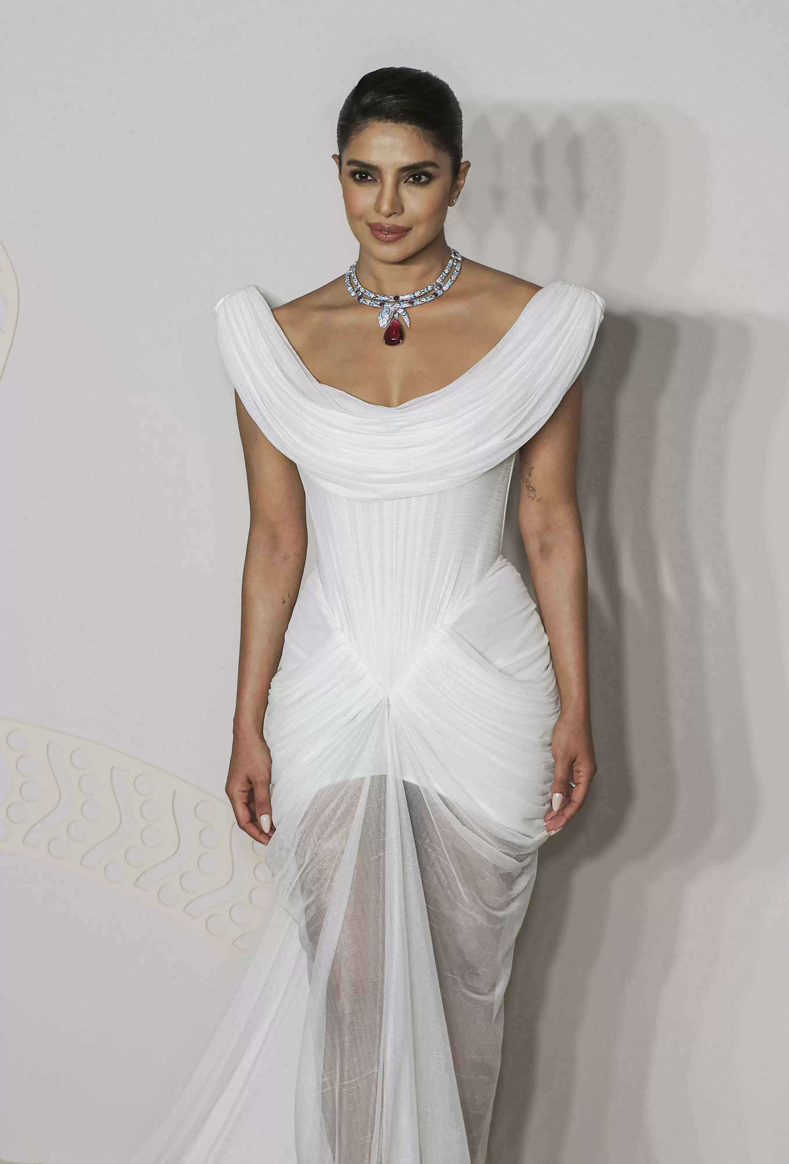 Priyanka Chopra Shines at Bulgari's First Indian Exhibition in Mumbai
