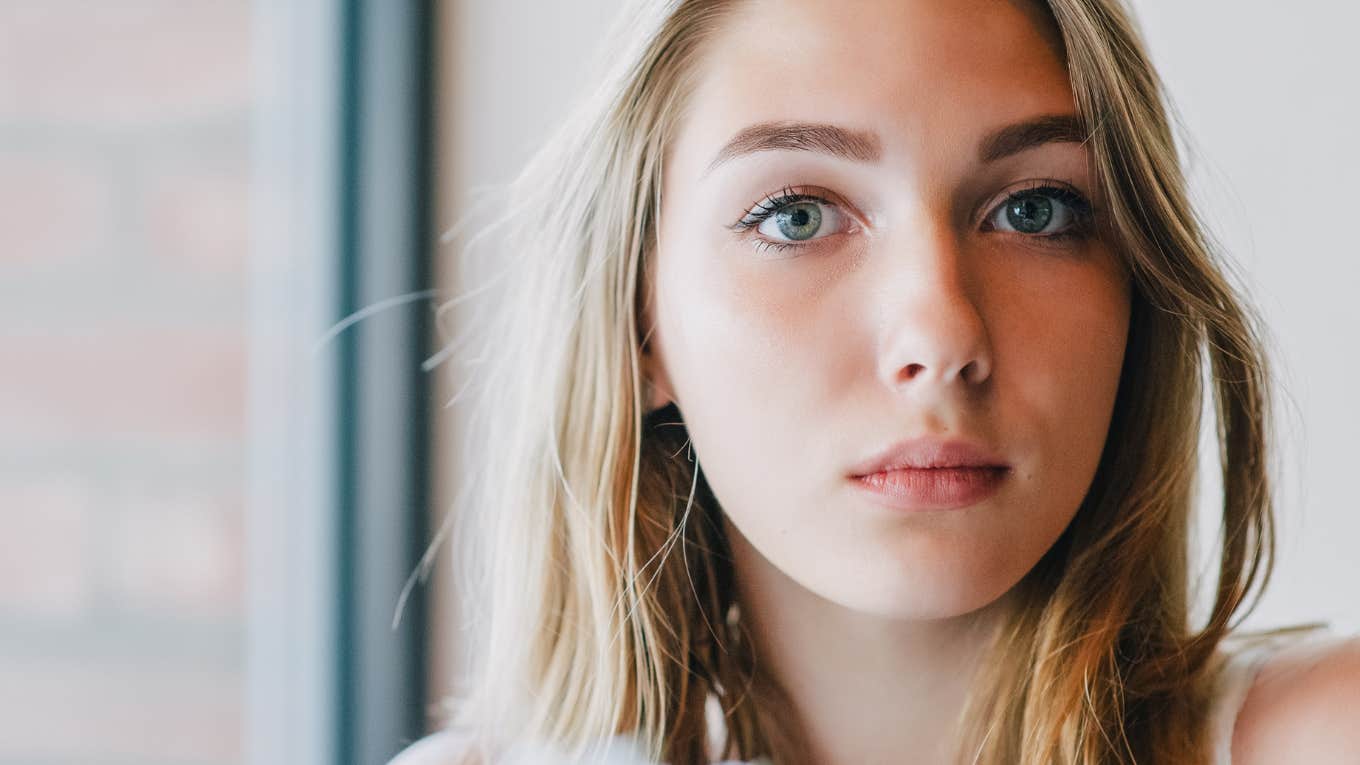 11 Signs A Person Has Been Through Some Seriously Tough Times And Didn't Break