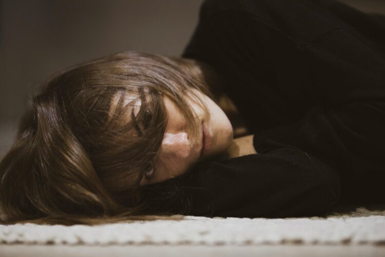15 Things Toxic Friends Say to Keep You Close