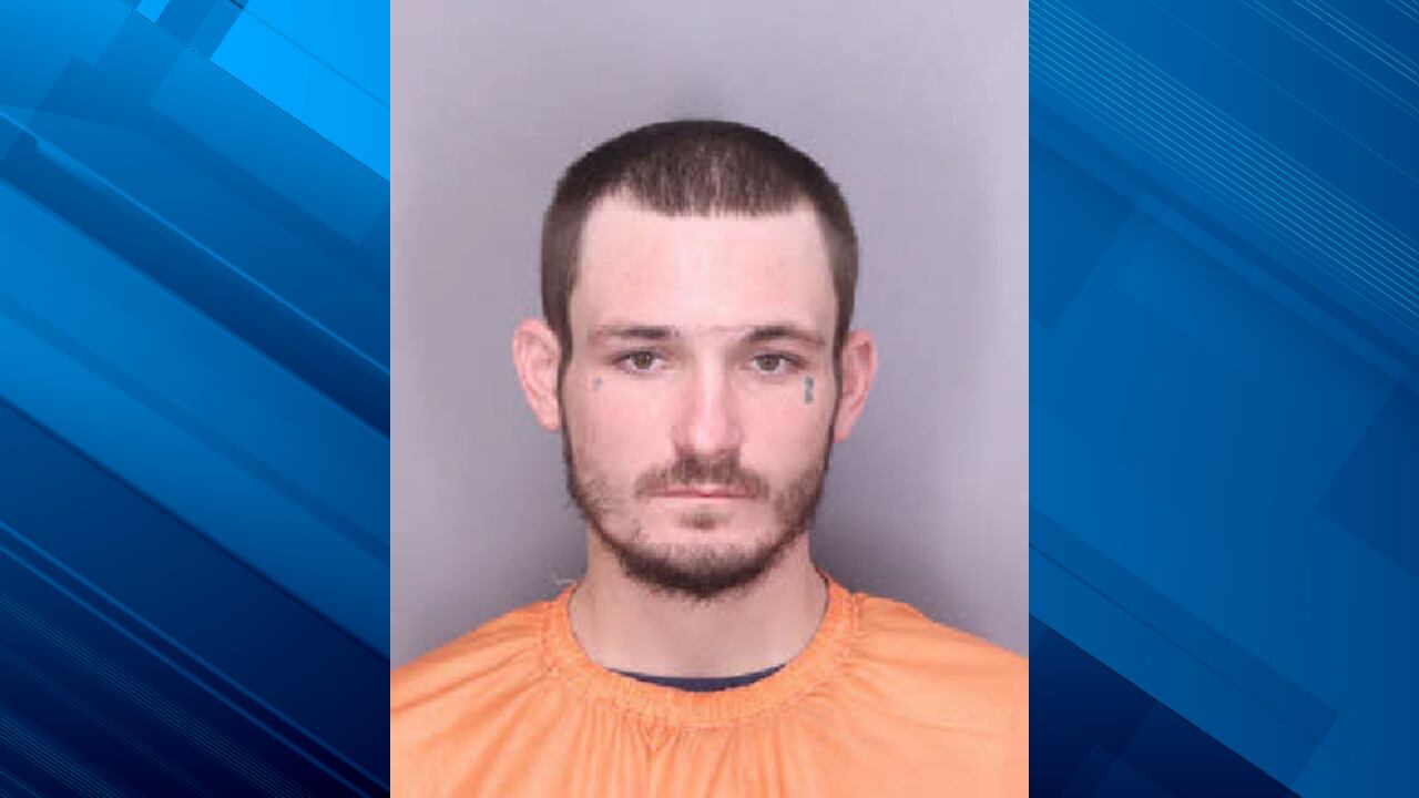 Sheriff’s office: Man arrested for assaulting woman at gunpoint in Pee Dee