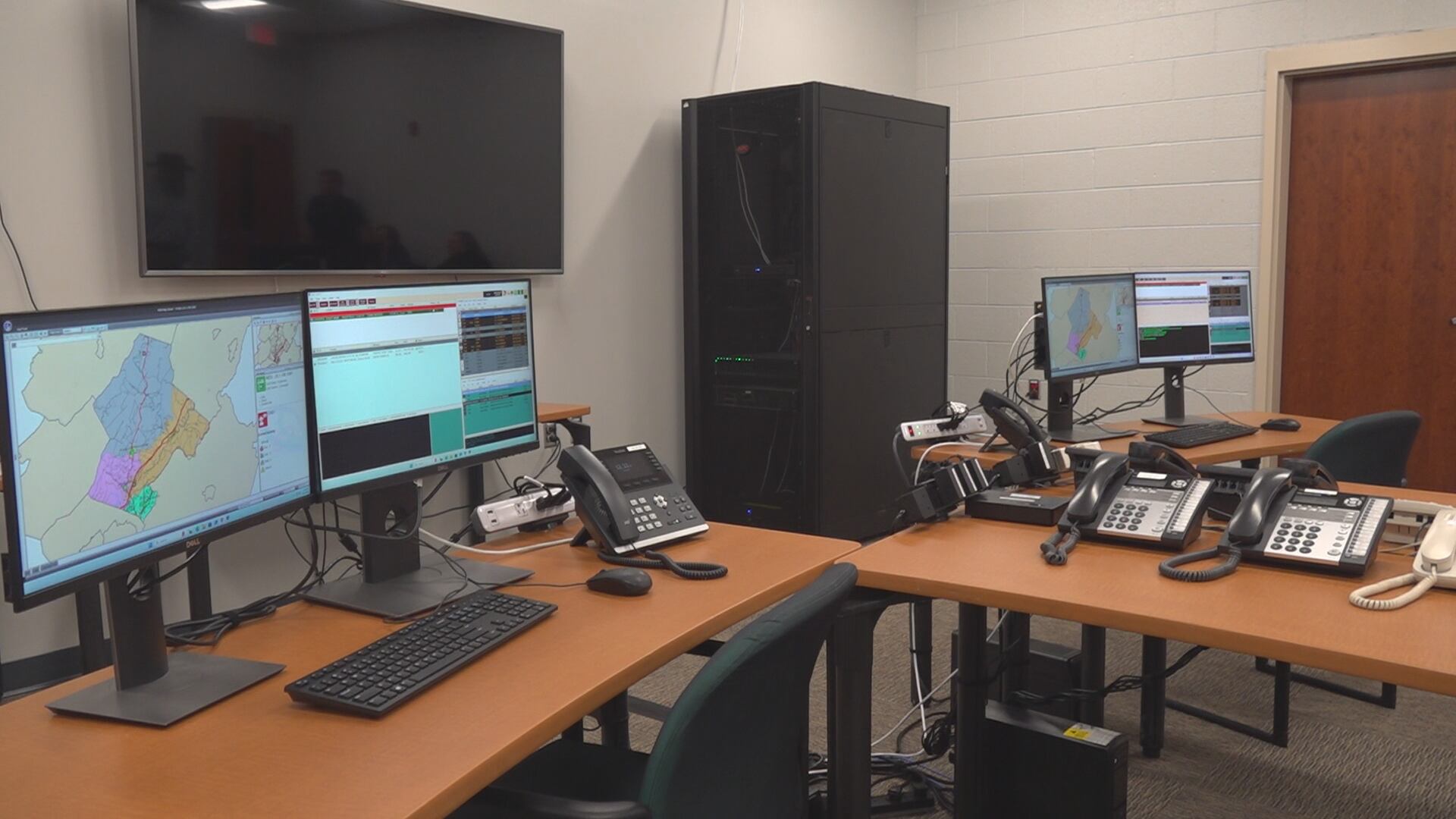 Botetourt County rebuilds backup 911 center just hours after fire
