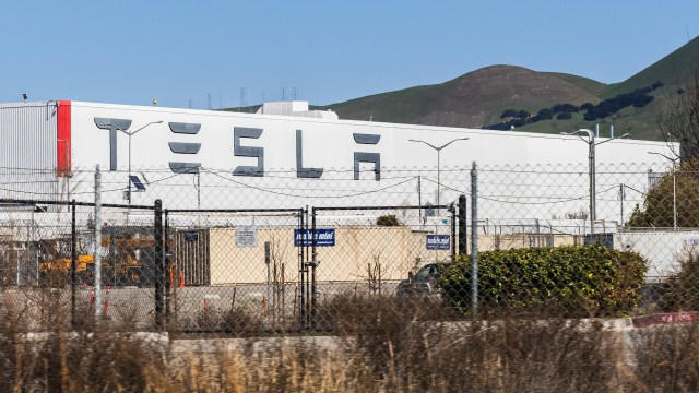Tesla employee files $50 million lawsuit after shocking accident at ...