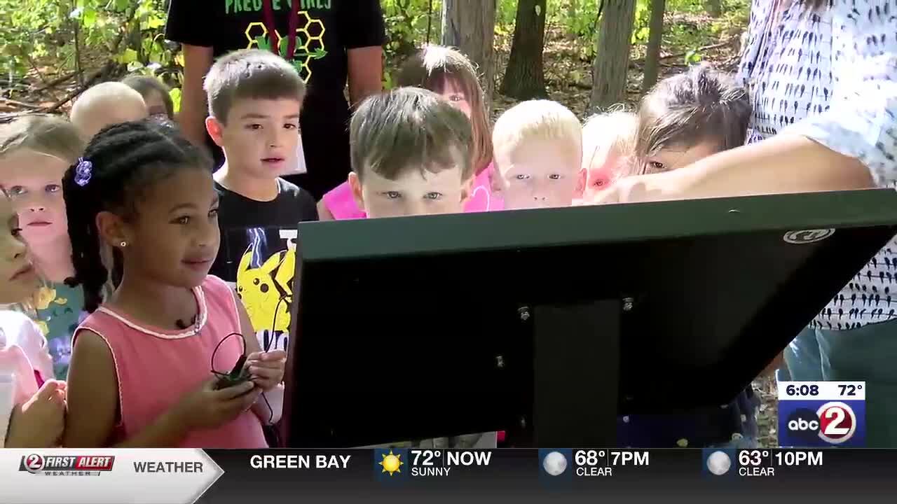 ‘Story Trail’ at Red Smith School takes students through nature and a ...