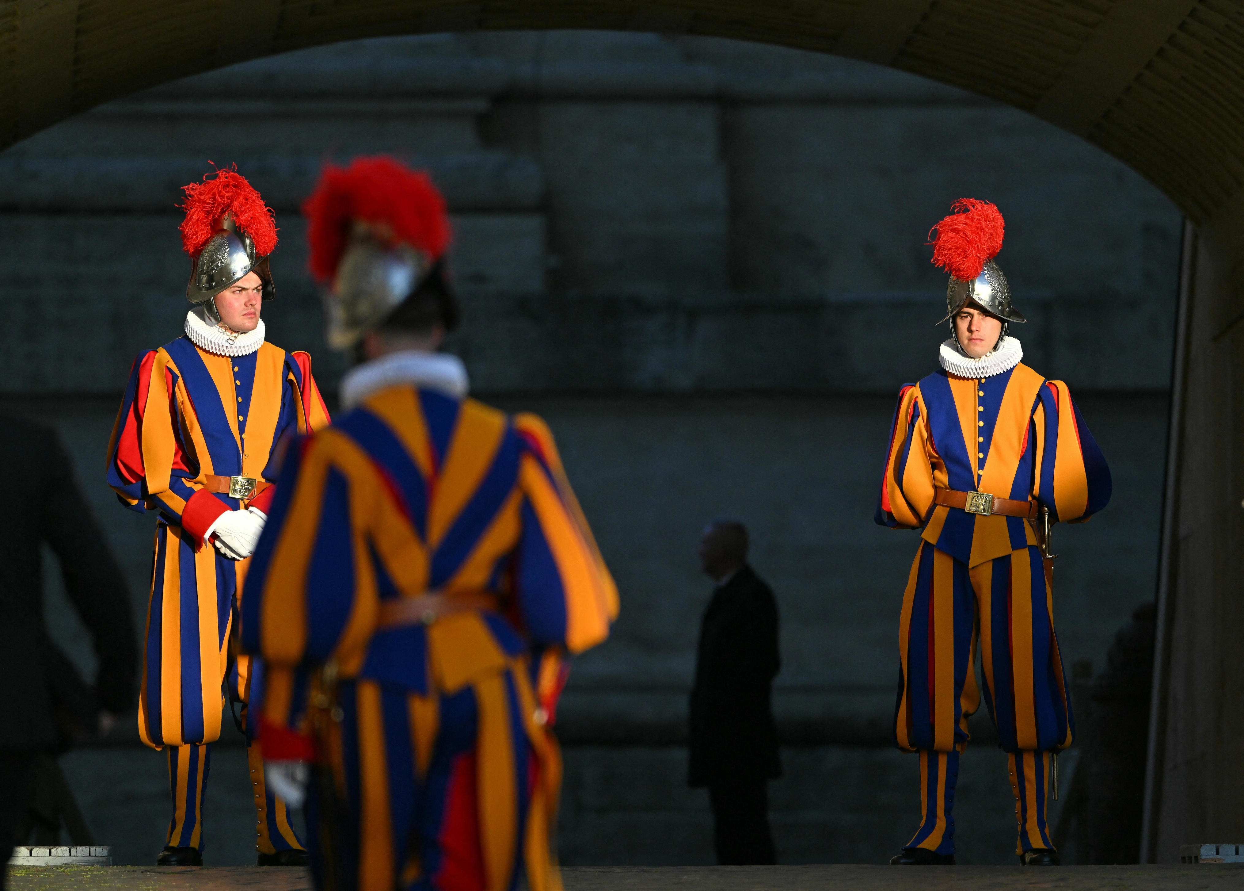 Vatican's Swiss Guards Unveil New Uniform