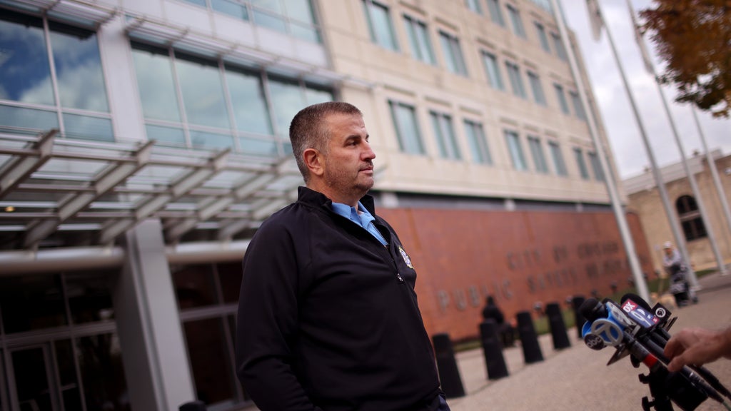 Chicago FOP President John Catanzara takes voluntary leave from ...