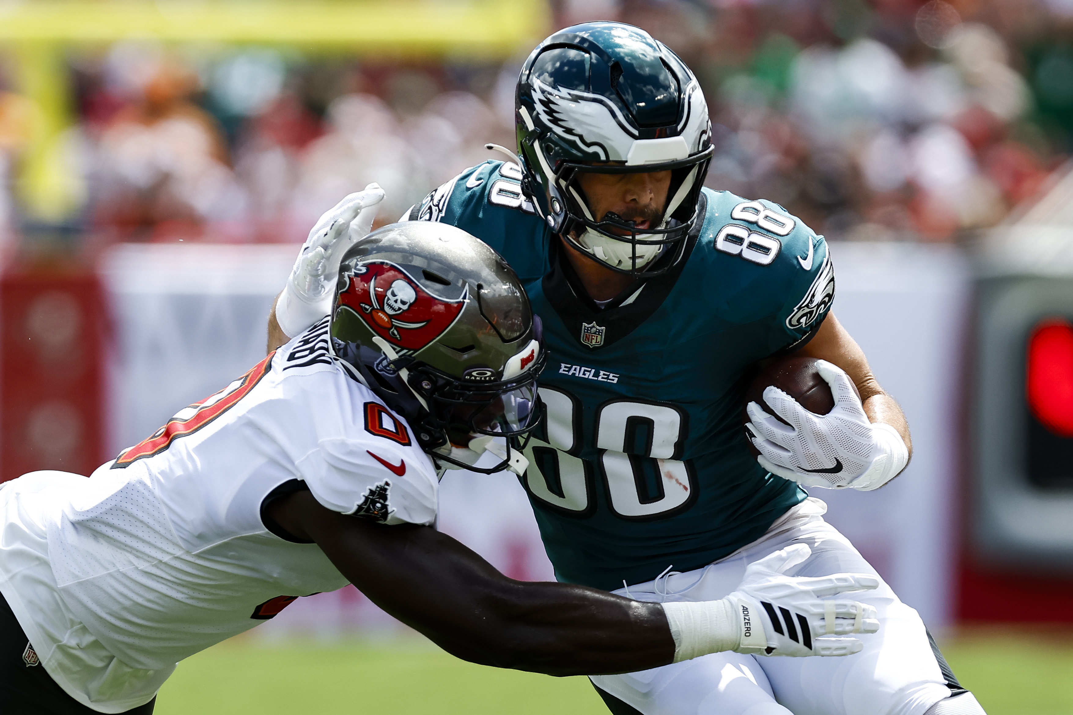 Nakobe Dean returns to Eagles practice as his role on the defense is ...