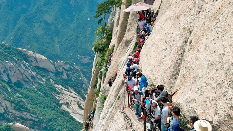 This Is the Most Dangerous Hike in the World