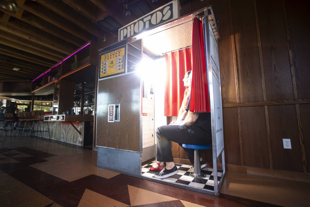 This Vegas couple is keeping vintage photo booths alive