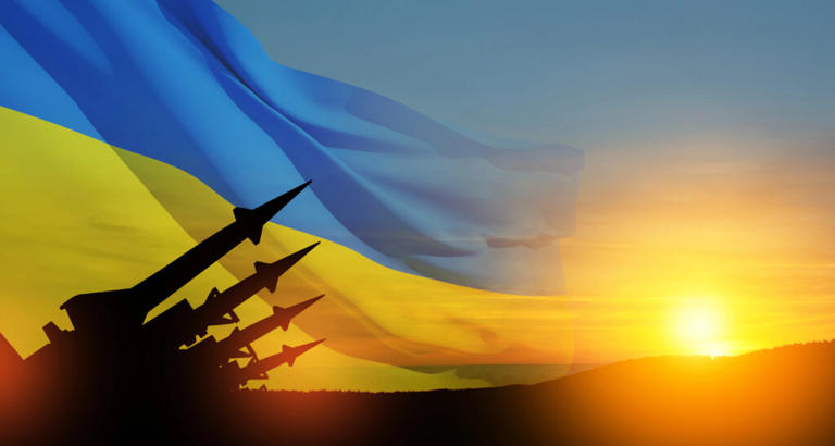 Tajná zbraň Pekingu: Jaderná letadlová loď typu 004 může změnit ...