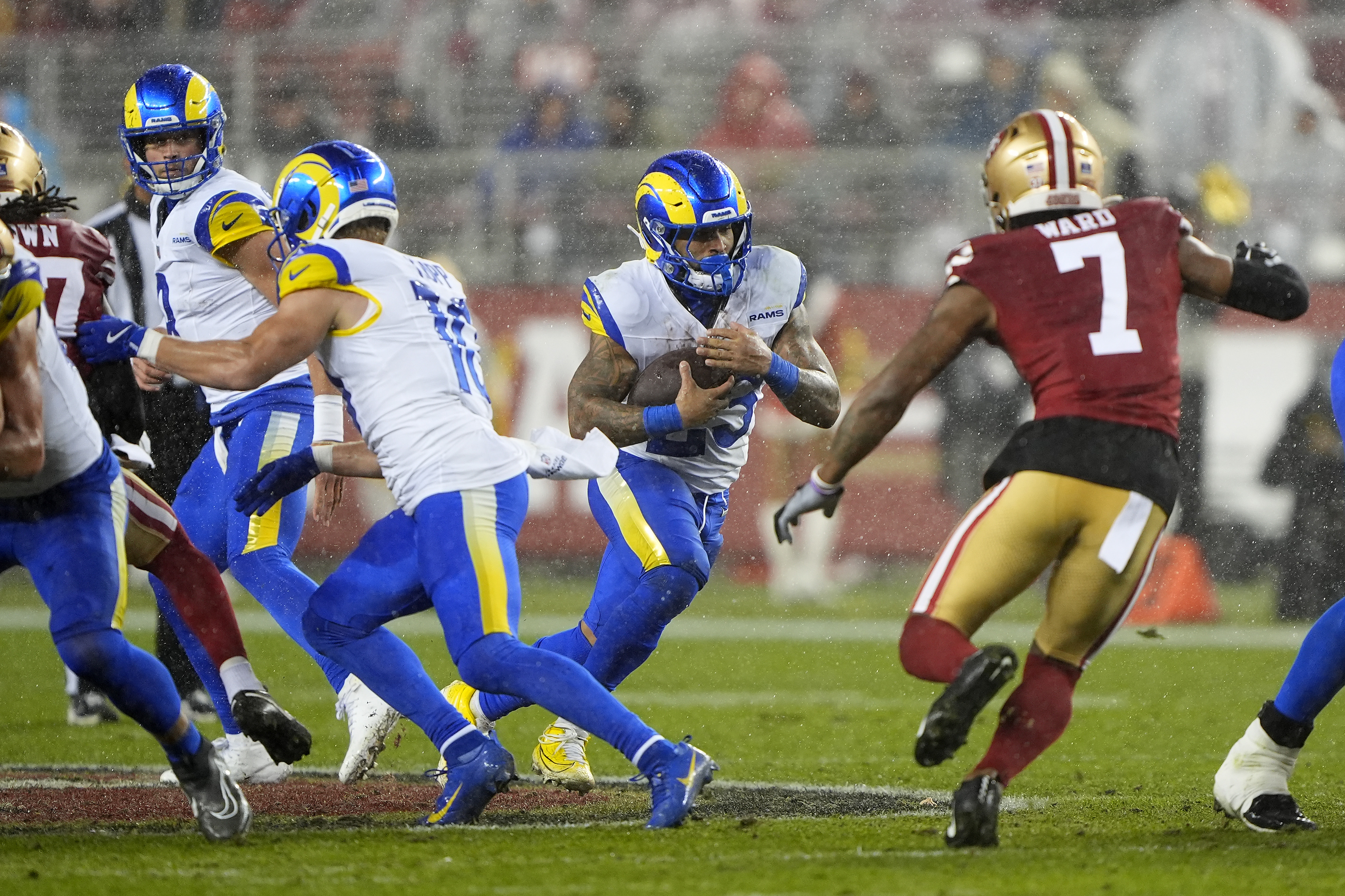 Rams-49ers final score: Kyren Williams fumbles the game away