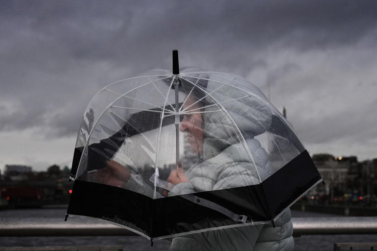 UK weather map: Where Storm Benjamin is set to bring 75mph winds and ...
