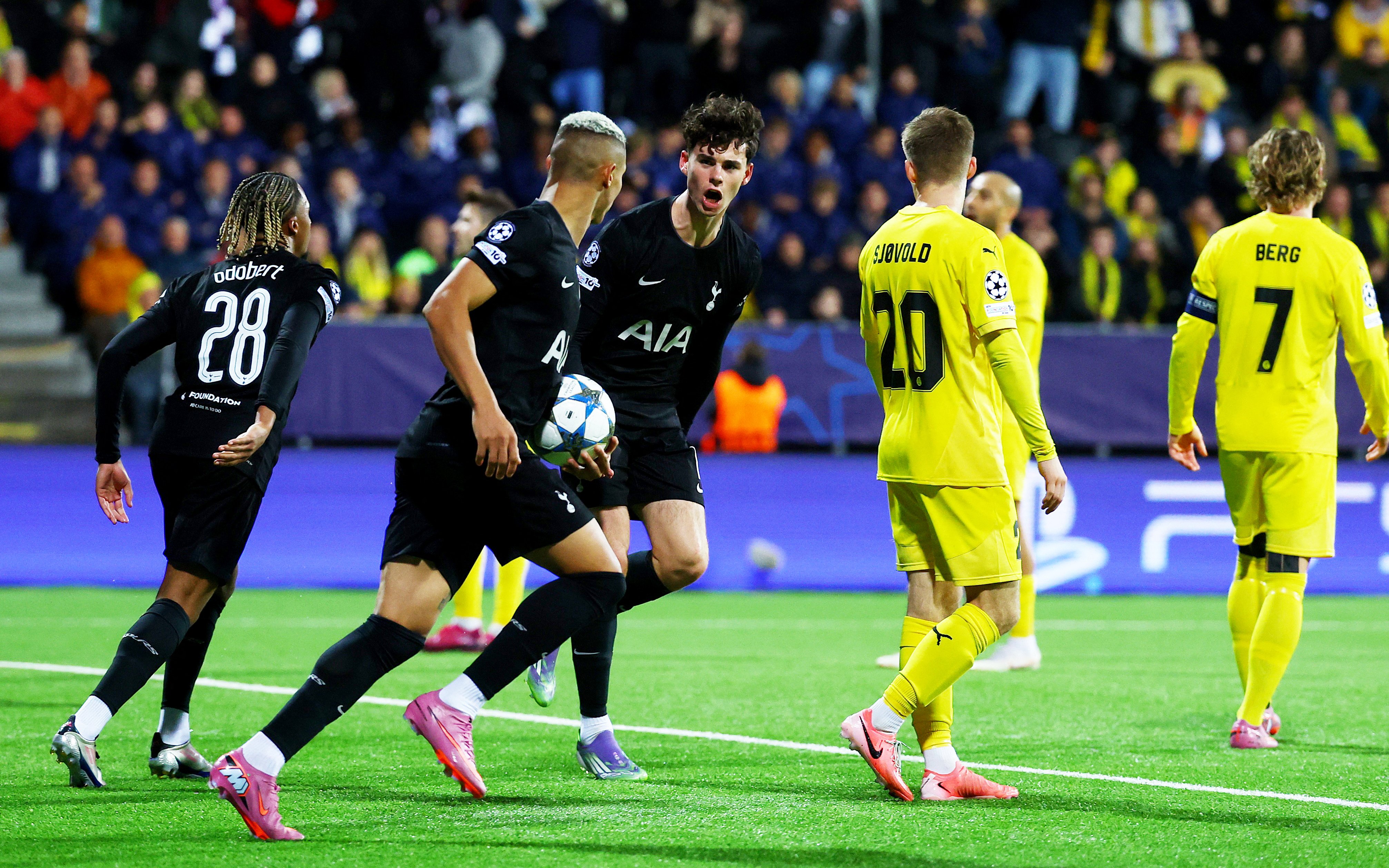 Tottenham XI vs Leeds: Starting lineup, confirmed team news, injury ...