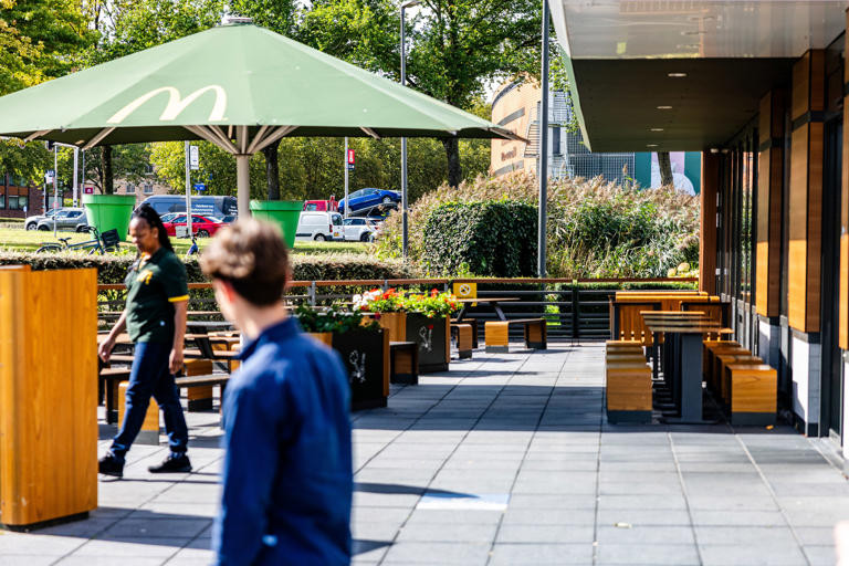 Pleegmoeder Jerryson (15) over aangifte biologische moeder: 'Ik was ...