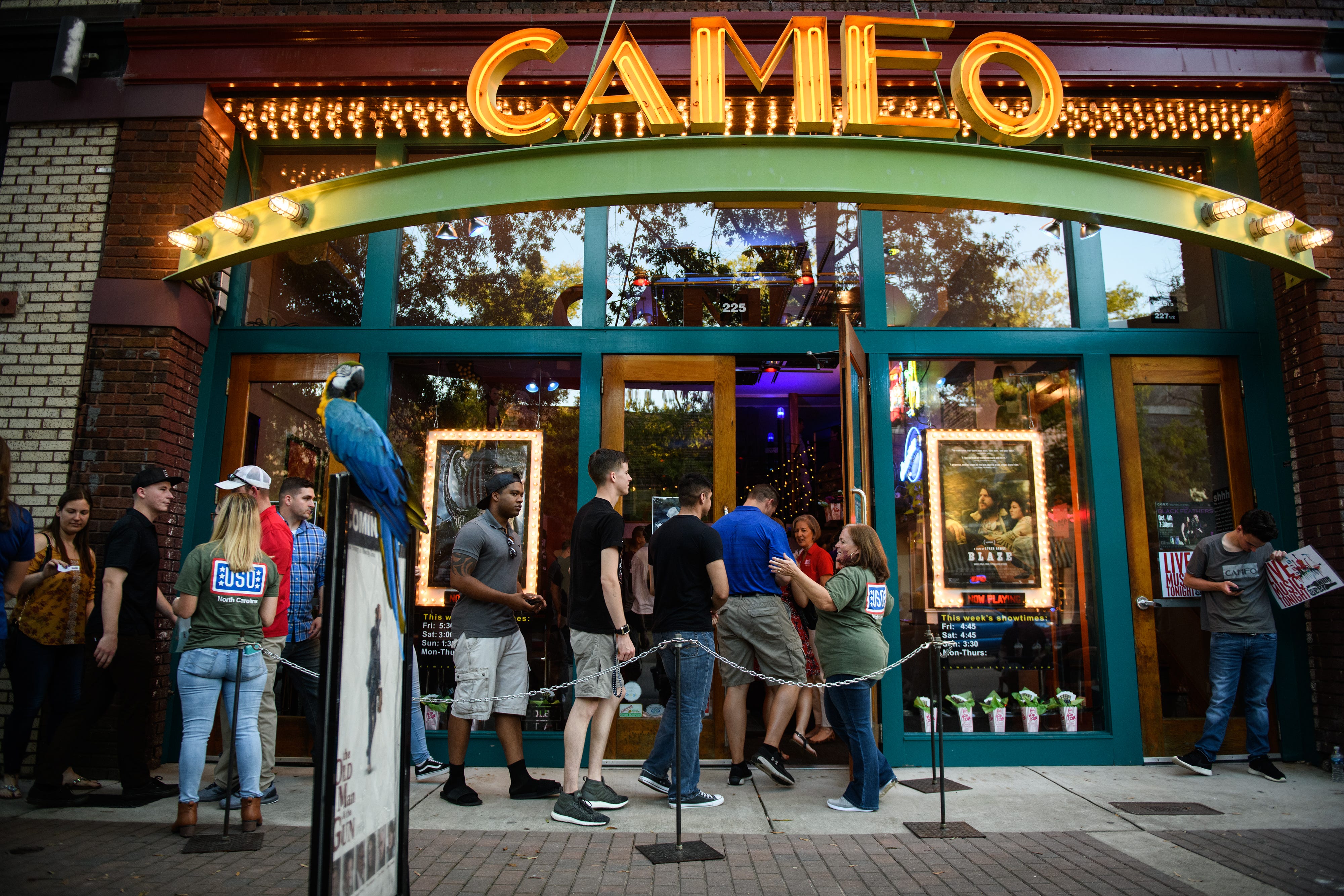 Fayetteville's Cameo theater owners to pass torch to our community ...