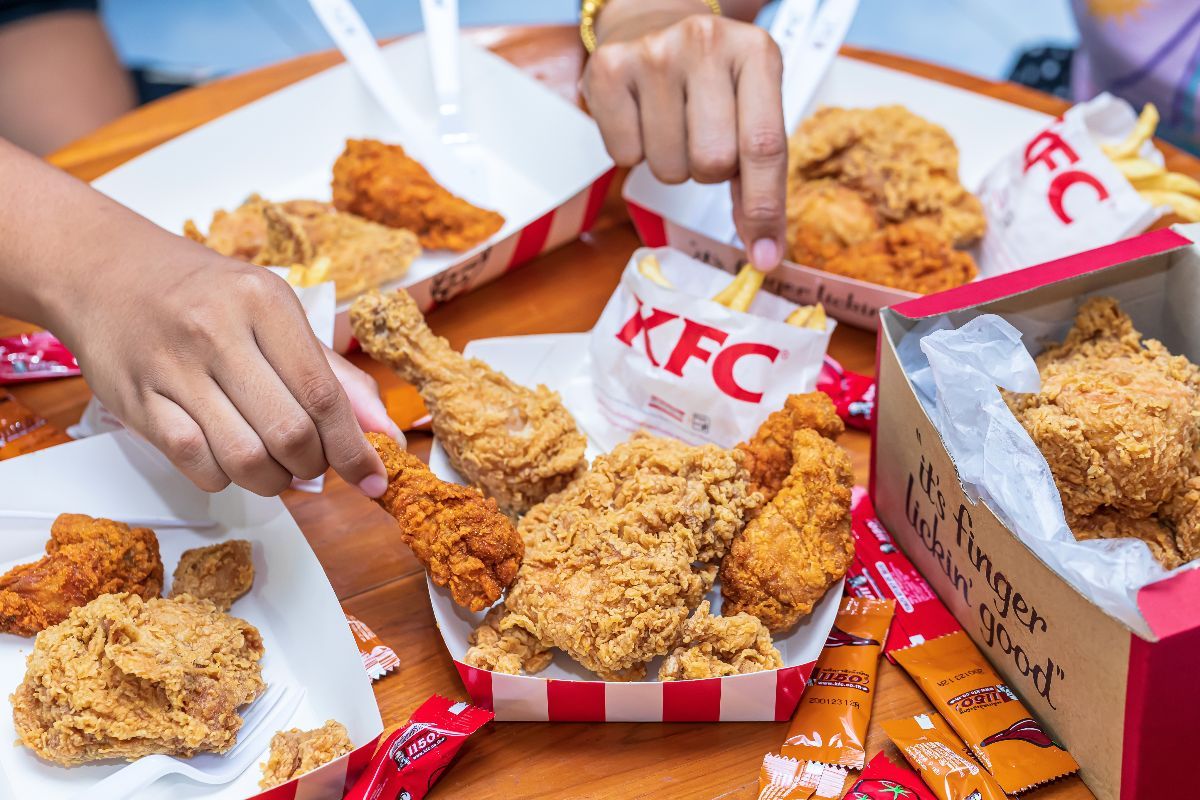 KFC plans to reveal TOP-SECRET chicken recipe