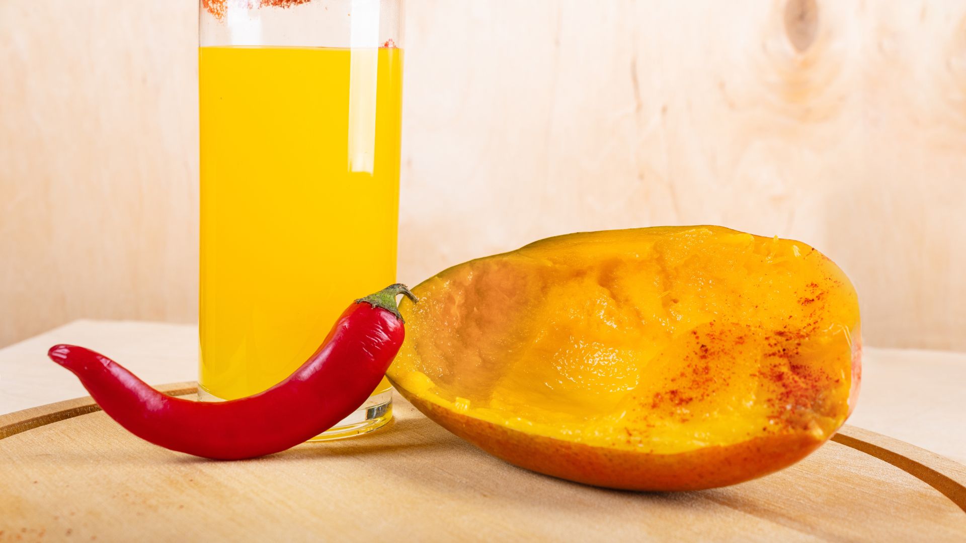 11 Foods That Weirdly Taste Better Together