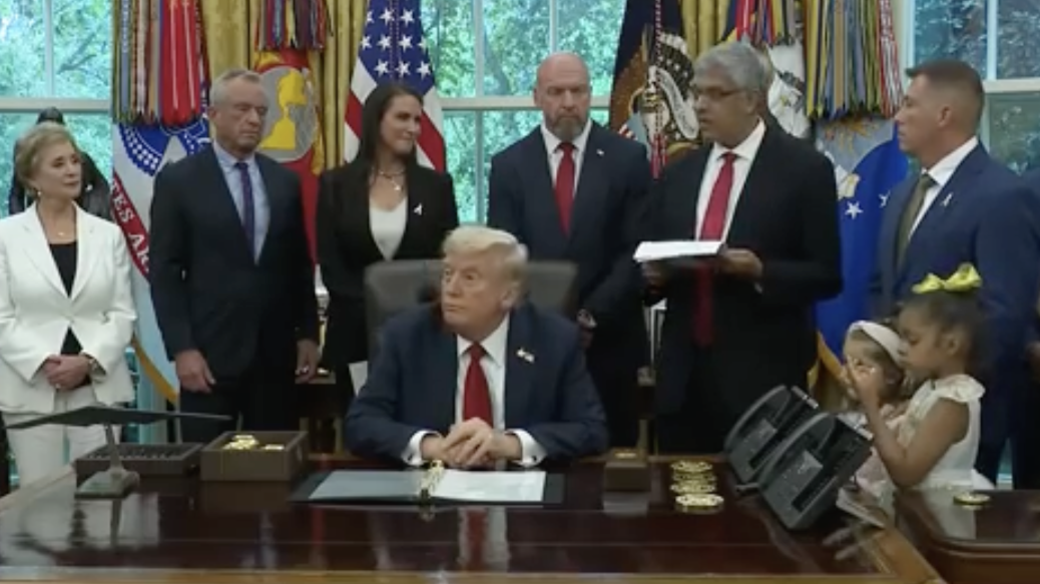 'A 1000% Reduction': Trump Accidentally Exposes His Own Incompetence, Struggles To Understand ...