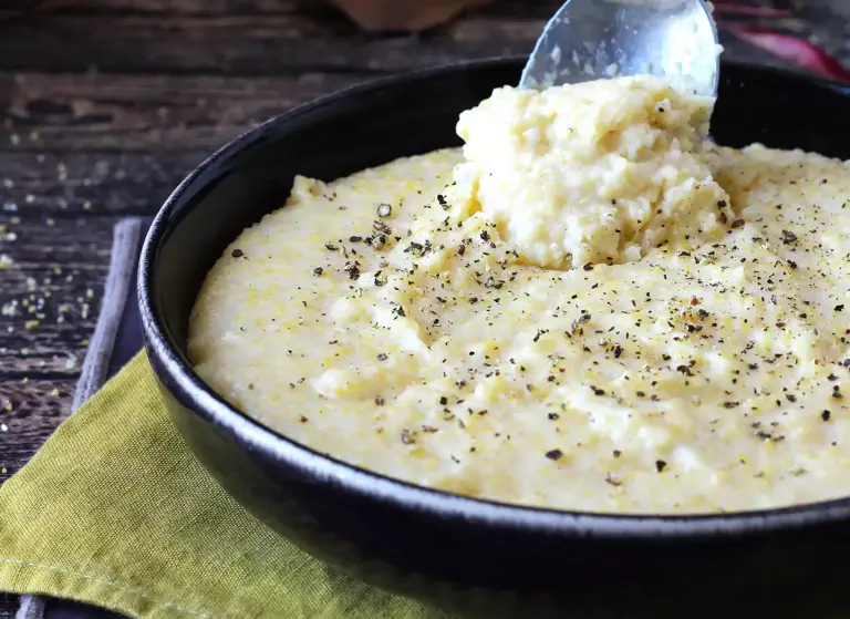 Perfect creamy polenta: easy recipe for a soft and flavorful dish