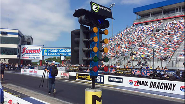 What makes a “Christmas Tree” light so important in drag racing?