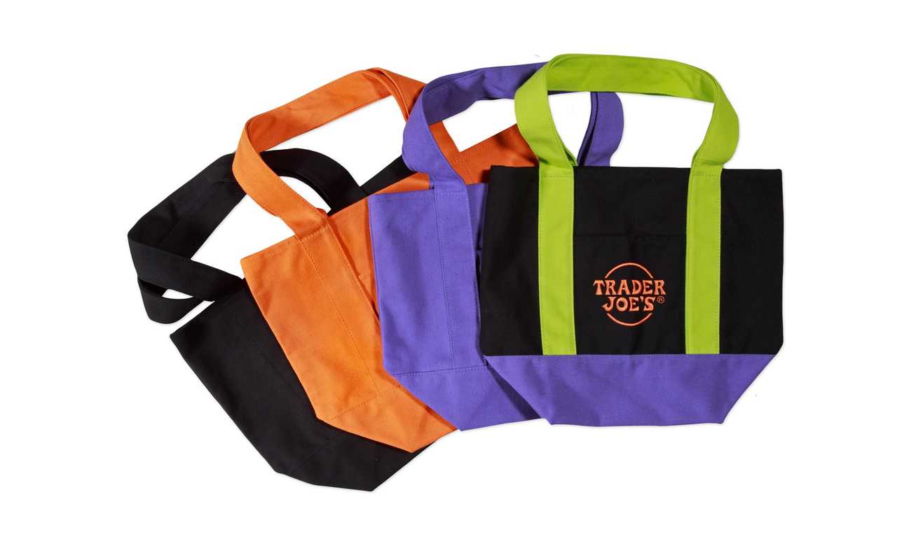 Trader Joe's Popular Mini Totes Return With Halloween Colors: When You ...