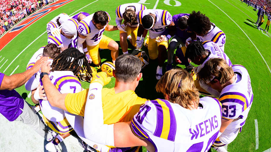 Elite Oregon Ducks Commit, Alabama Native Checks In With LSU Football ...