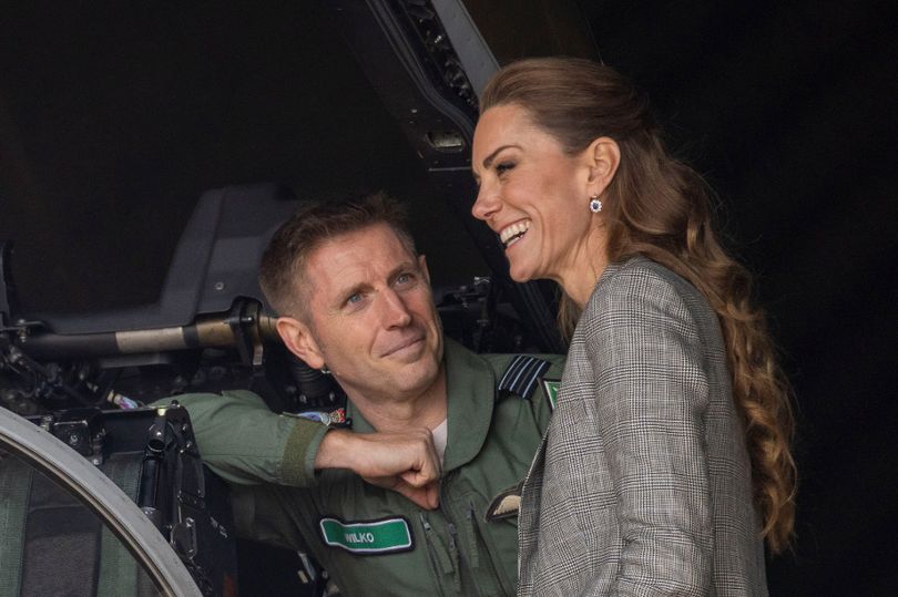 Kate Middleton leaves royal fans stunned as she pulls off tricky move ...