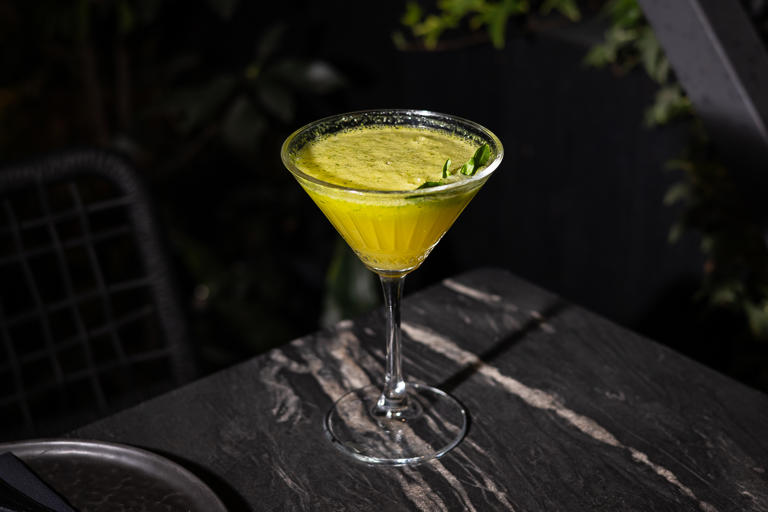 Savia Bar y su barra con coctelería de inspiración asiática