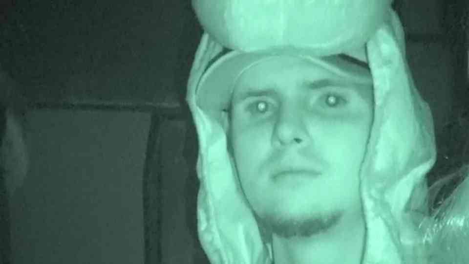 Exploring A REAL Haunted Hospital At 3AM