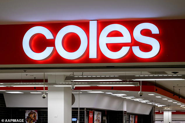 What's open this October long weekend - Coles, Woolworths, Bunnings ...
