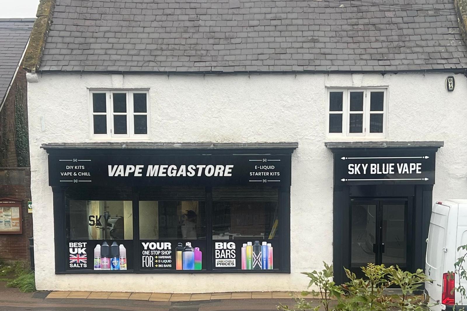 Outrage and sadness as new 'MEGA VAPE' shop opens in popular ...
