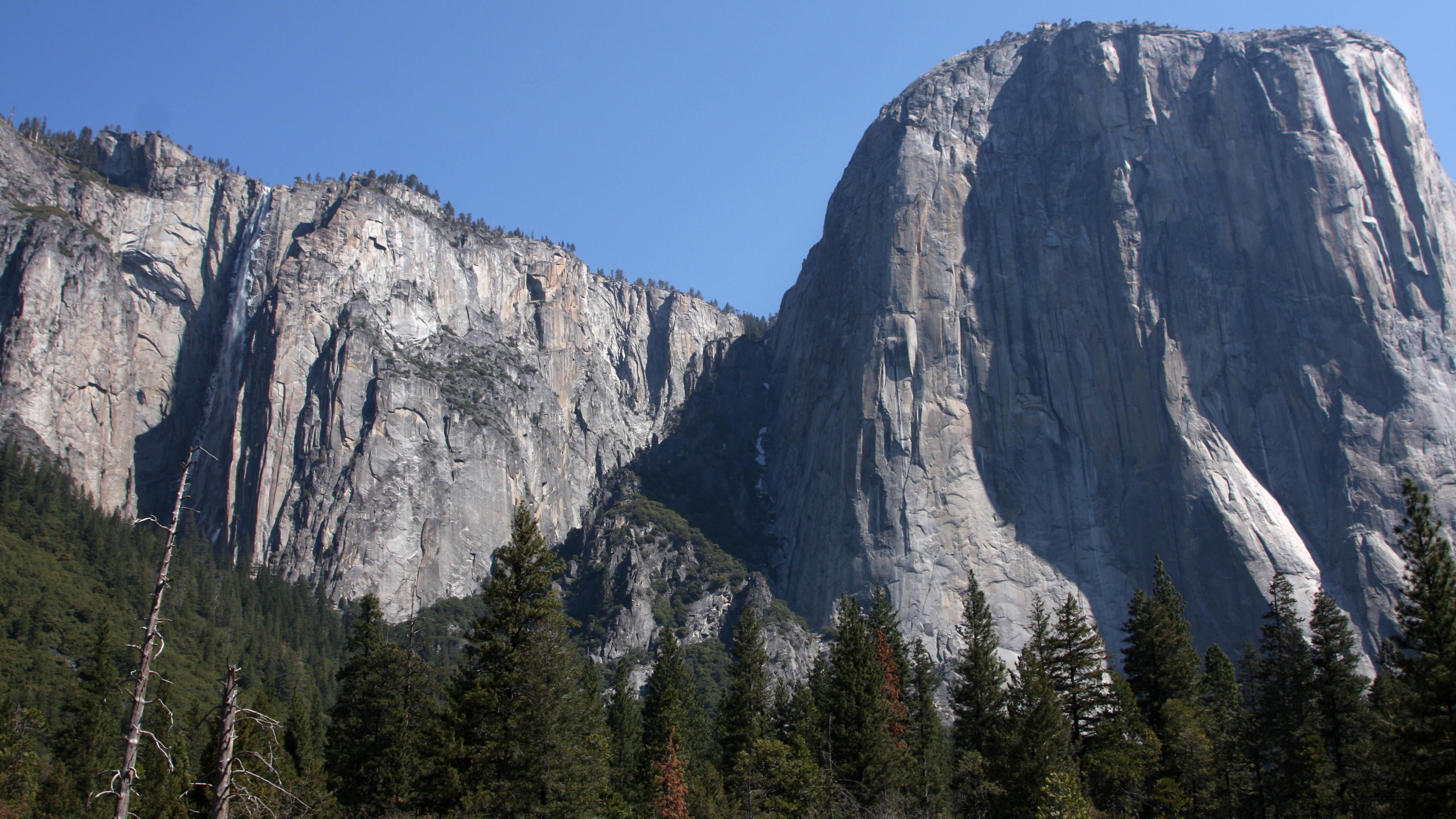Climbing star dies after falling from Yosemite's El Capitan