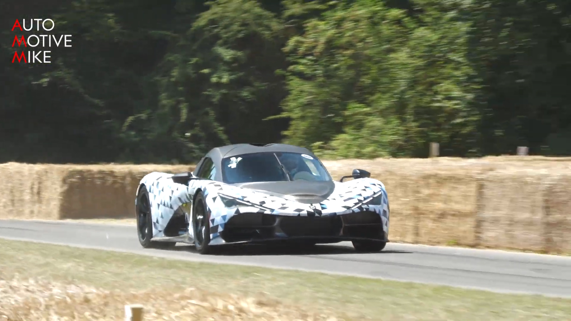 1850 HP Zenvo Aurora Tur V12 hybrid hypercar