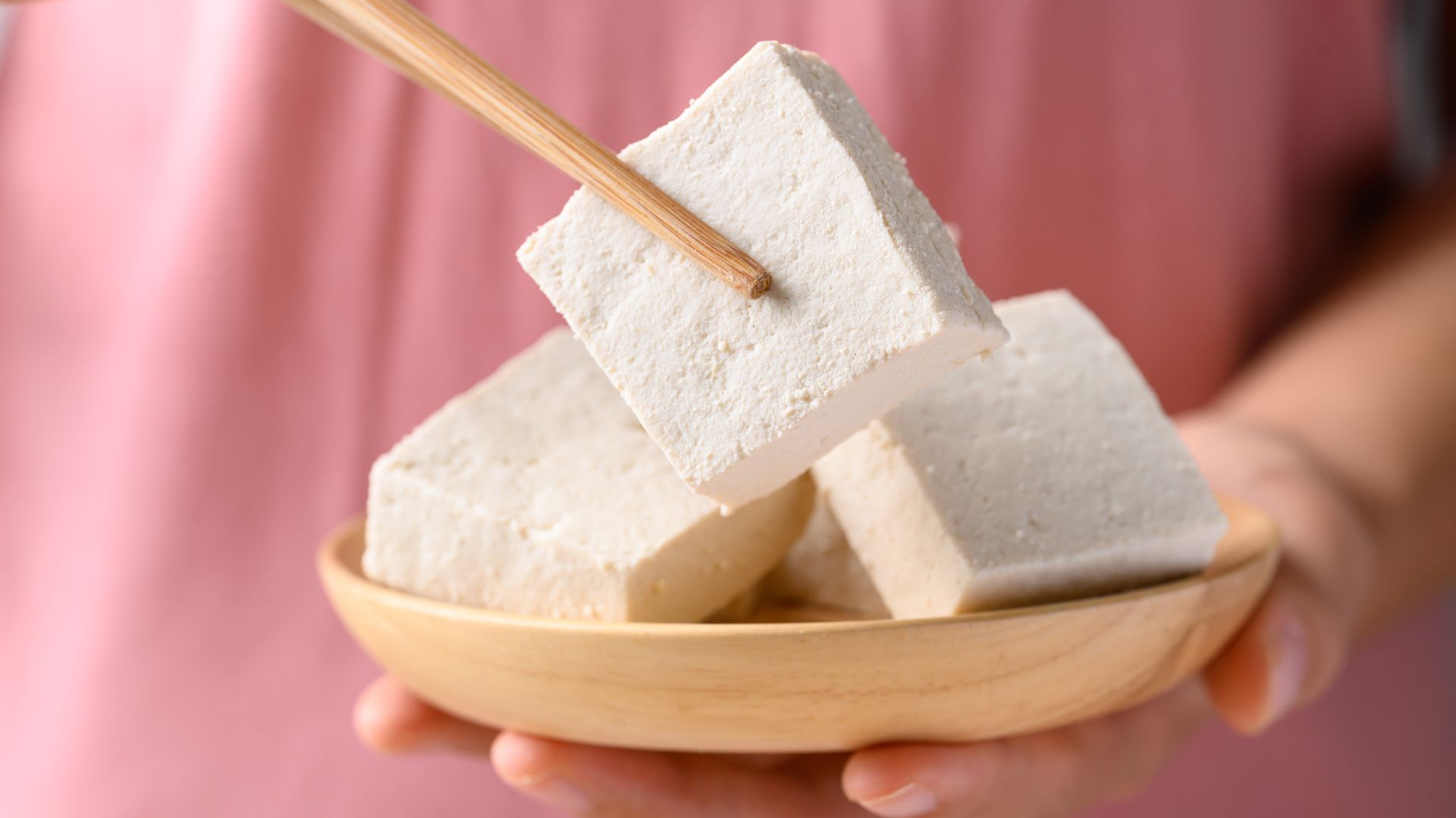10 Reasons To Eat More Tofu And 5 Easy Recipes To Make