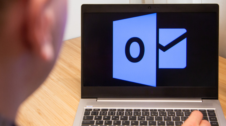 5 Easy Microsoft Outlook Shortcuts That Will Increase Productivity