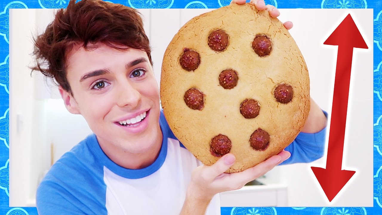Making a giant Ferrero Rocher cookie at home