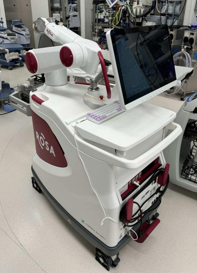 Texas Children's Hospital starts using new robot for brain surgery in ...