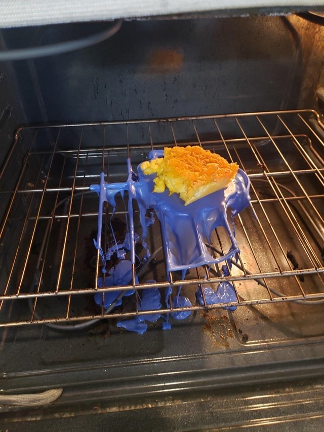 15 Poor Saps That Can’t Get Out Of Their Own Way