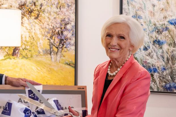 Mary Berry speaks of 'joy' at retirement home