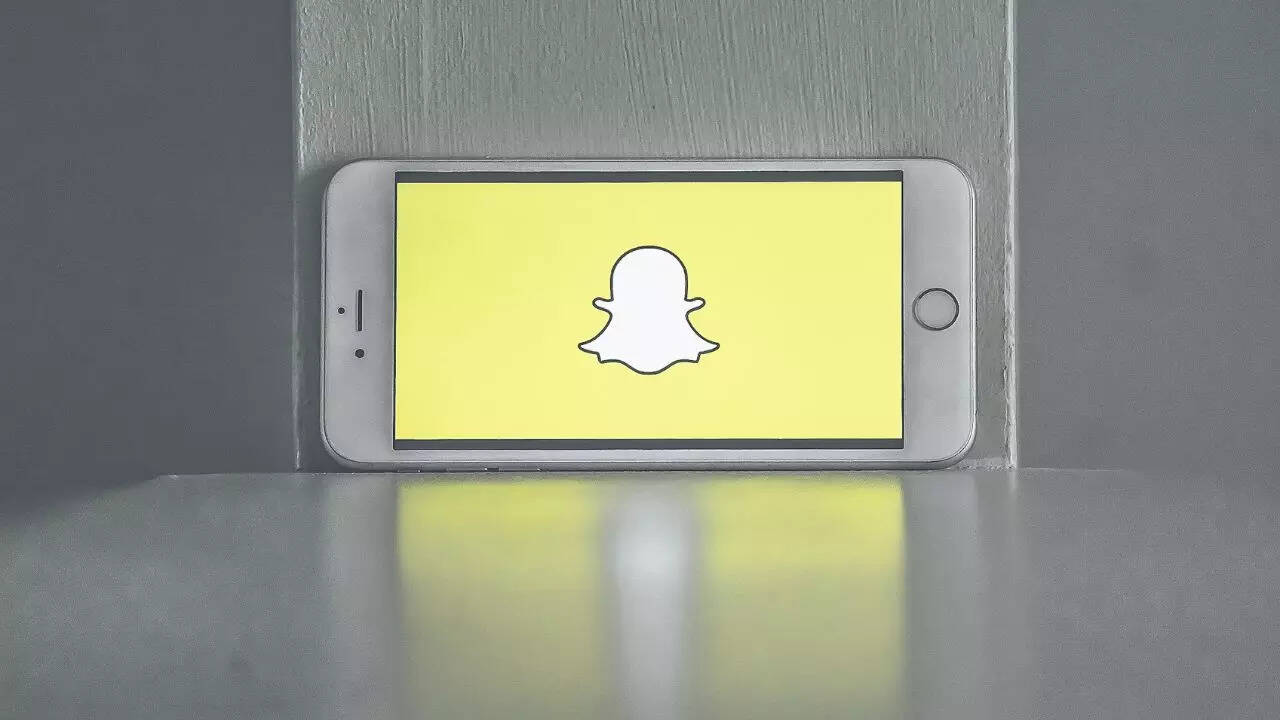 Snapchat Memories may no longer be free: Here’s everything you need to ...