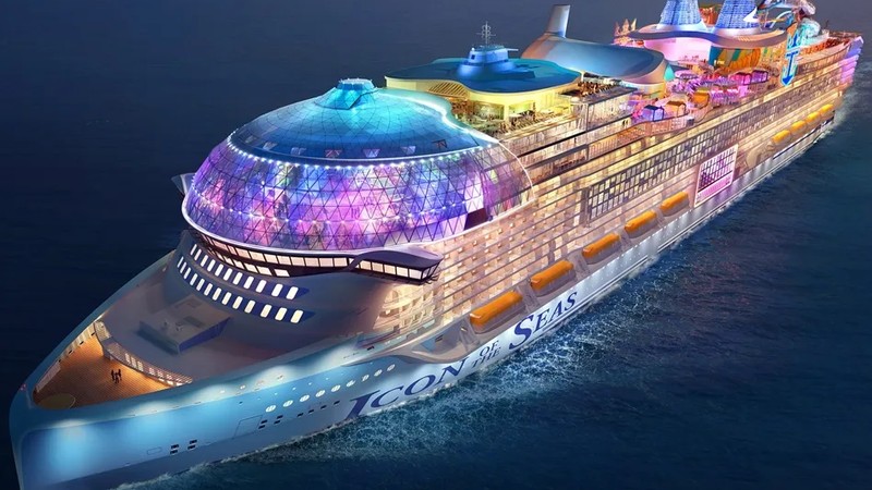 Royal Caribbean's Legend of the Seas: The world's largest cruise ship ...