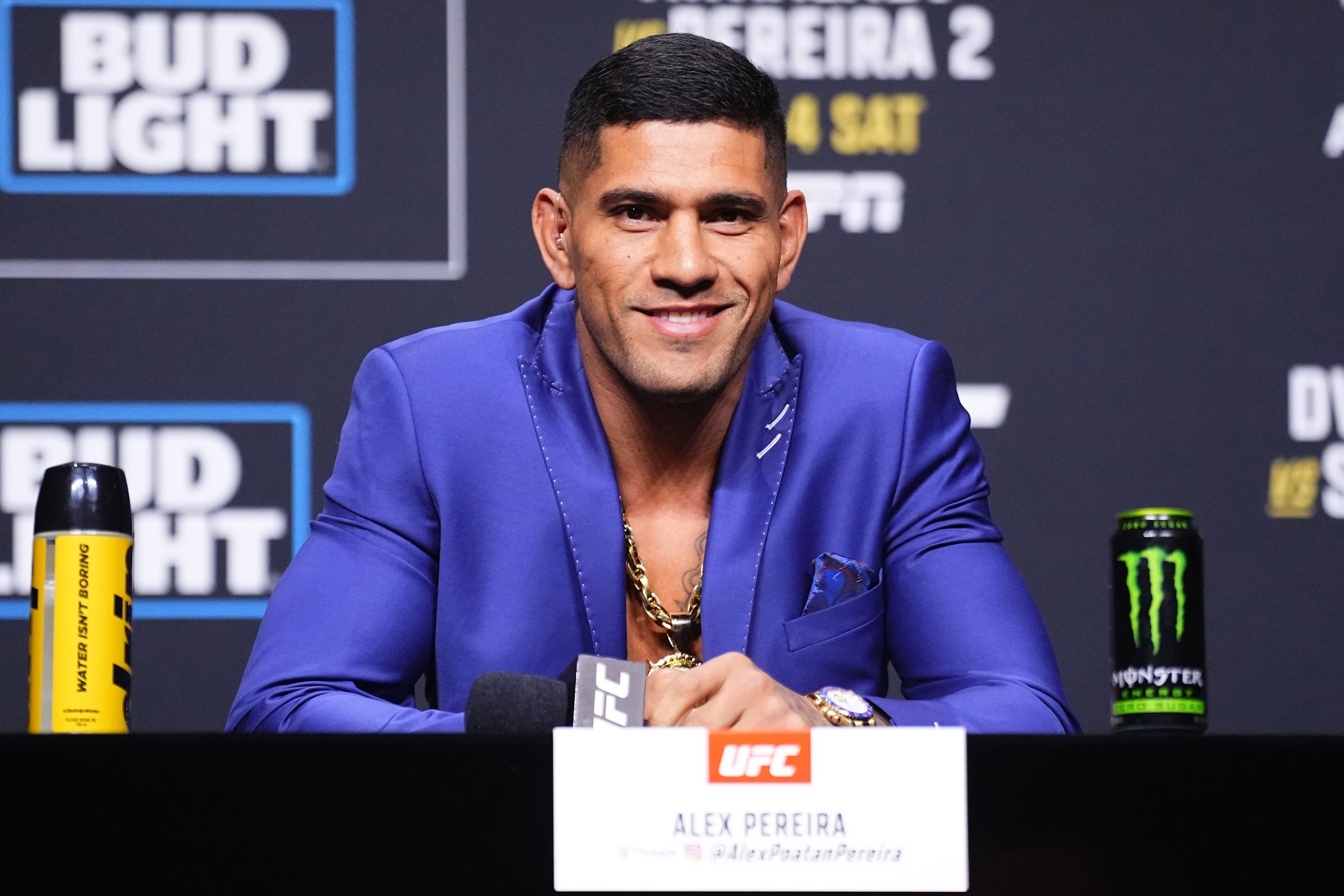 UFC power couple! Alex Pereira runs new flame Tracy Cortez through ...