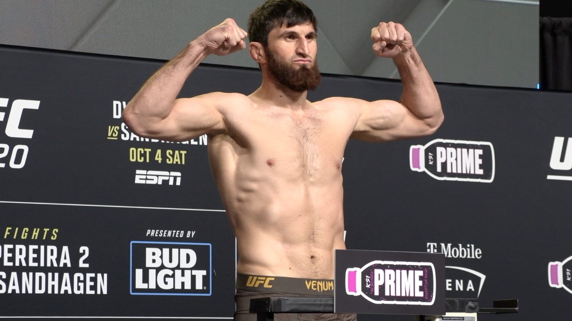 UFC 320 weigh-in results, live video stream