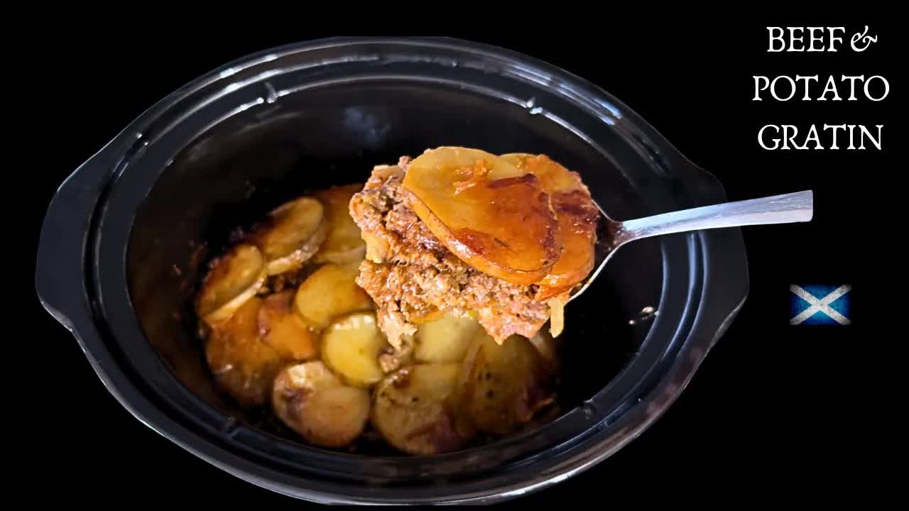 Minced Beef & Cheesy Potatoes | Slow cooker recipe | Crockpot