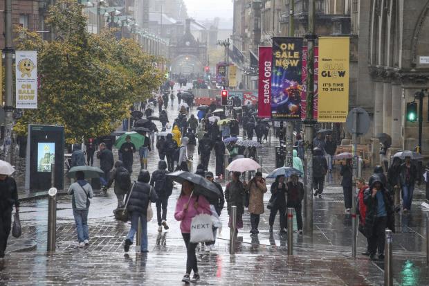 14 blustery pictures as Storm Amy blows heavy wind and rain through Glasgow