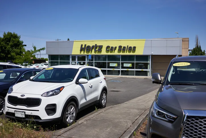 Hertz Teams Up with Amazon Autos to Sell Used Cars Online