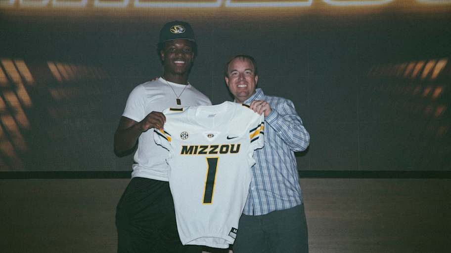 Mizzou Tigers Grab Commitment From 3-Star LB JJ Bush