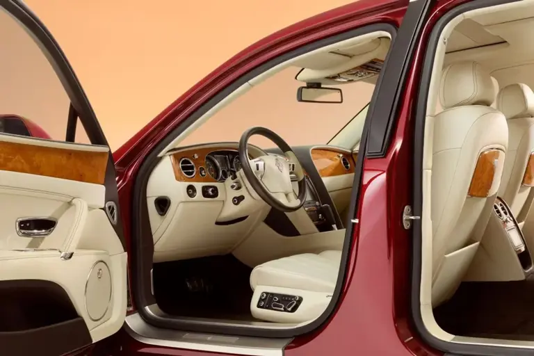 Packard Excellence: el lujo revive en un one-off creado en 17,000 horas