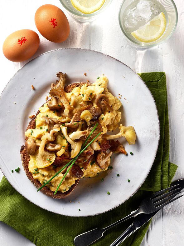 Michelin-starred chef's 'gentle' method for perfect scrambled eggs ...
