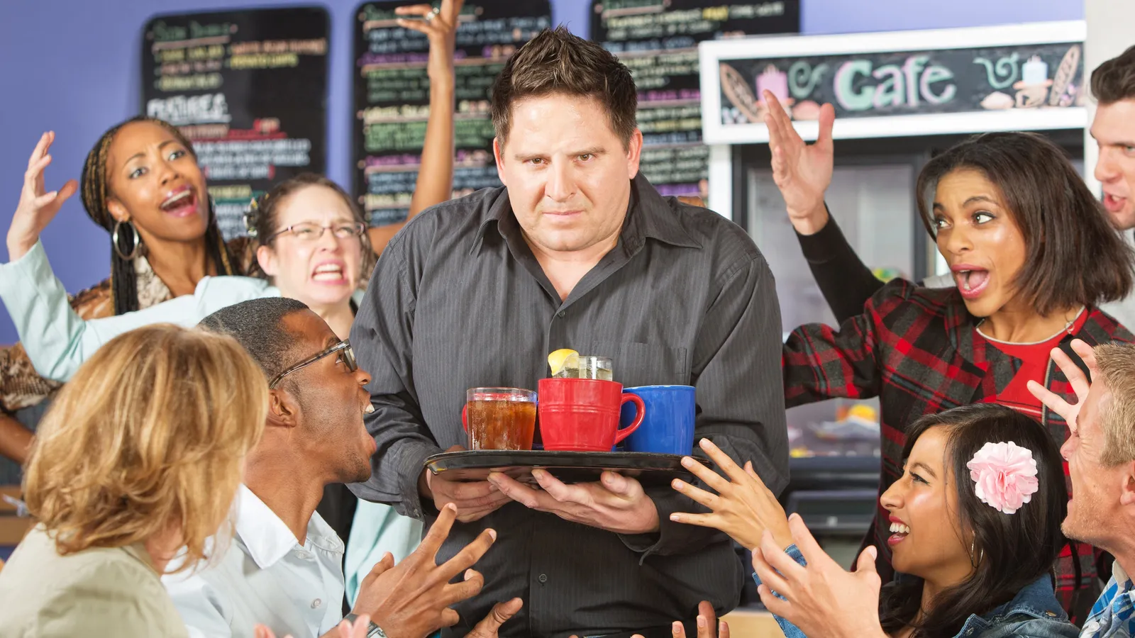 7 things restaurant servers wish you’d stop doing immediately